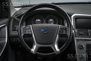 Grey Volvo XC60 2011 in Riga, with an engine capacity of 2.00 L and mileage of 261 thousand km for 6490 €, photo 19 on AUTOMOTO.COM.LV
