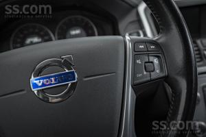 Grey Volvo XC60 2011 in Riga, with an engine capacity of 2.00 L and mileage of 261 thousand km for 6490 €, photo 20 on AUTOMOTO.COM.LV
