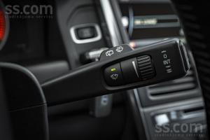 Grey Volvo XC60 2011 in Riga, with an engine capacity of 2.00 L and mileage of 261 thousand km for 6490 €, photo 21 on AUTOMOTO.COM.LV
