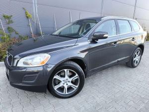 Pelēks Volvo XC60 2011 Viļņa, ar dzinēja tilpumu 2.40 L un nobraukumu 252 tūkst. km par 7900 €, foto 3 vietnē AUTOMOTO.COM.LV