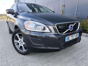 Pelēks Volvo XC60 2011 Viļņa, ar dzinēja tilpumu 2.40 L un nobraukumu 252 tūkst. km par 7900 €, foto 4 vietnē AUTOMOTO.COM.LV
