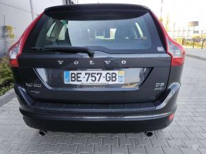 Pelēks Volvo XC60 2011 Viļņa, ar dzinēja tilpumu 2.40 L un nobraukumu 252 tūkst. km par 7900 €, foto 10 vietnē AUTOMOTO.COM.LV