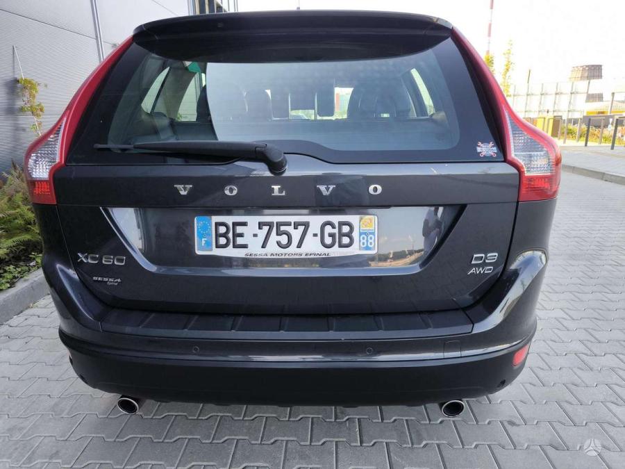 Pelēks Volvo XC60 2011 Viļņa, ar dzinēja tilpumu 2.40 L un nobraukumu 252 tūkst. km par 7900 €, foto 10 vietnē AUTOMOTO.COM.LV
