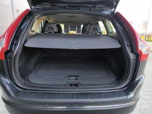 Pelēks Volvo XC60 2011 Viļņa, ar dzinēja tilpumu 2.40 L un nobraukumu 252 tūkst. km par 7900 €, foto 11 vietnē AUTOMOTO.COM.LV