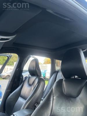 Grey Volvo XC60 2011 in Riga, with an engine capacity of 2.40 L and mileage of 0 thousand km for 10950 €, photo 9 on AUTOMOTO.COM.LV