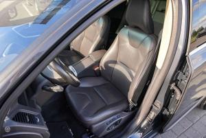 Grey Volvo XC60 2011 in Marijampole, with an engine capacity of 2.40 L and mileage of 277 thousand km for 9250 €, photo 28 on AUTOMOTO.COM.LV