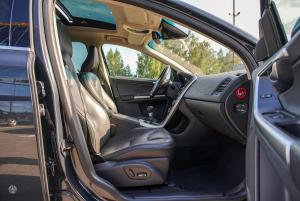 Grey Volvo XC60 2011 in Marijampole, with an engine capacity of 2.40 L and mileage of 277 thousand km for 9250 €, photo 37 on AUTOMOTO.COM.LV