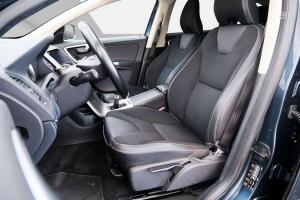 Pelēks Volvo XC60 2011 Kauņa, ar dzinēja tilpumu 2.00 L un nobraukumu 228 tūkst. km par 8290 €, foto 6 vietnē AUTOMOTO.COM.LV