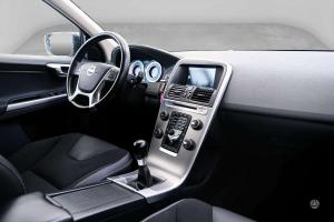 Pelēks Volvo XC60 2011 Kauņa, ar dzinēja tilpumu 2.00 L un nobraukumu 228 tūkst. km par 8290 €, foto 8 vietnē AUTOMOTO.COM.LV