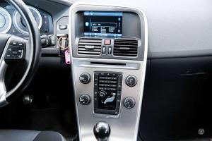 Pelēks Volvo XC60 2011 Kauņa, ar dzinēja tilpumu 2.00 L un nobraukumu 228 tūkst. km par 8290 €, foto 11 vietnē AUTOMOTO.COM.LV