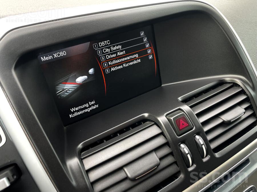 Grey Volvo XC60 2011 in Jelgava, with an engine capacity of 2.40 L and mileage of 286 thousand km for 9996 €, photo 16 on AUTOMOTO.COM.LV