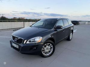 Grey Volvo XC60 2011 in Vilnius, with an engine capacity of 2.40 L and mileage of 335 thousand km for 4999 €, photo 6 on AUTOMOTO.COM.LV