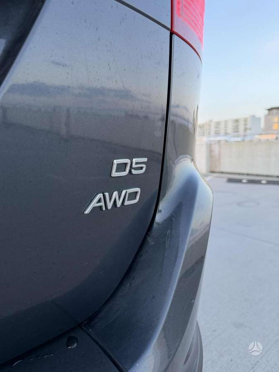 Grey Volvo XC60 2011 in Vilnius, with an engine capacity of 2.40 L and mileage of 335 thousand km for 4999 €, photo 14 on AUTOMOTO.COM.LV