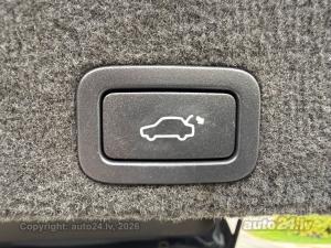 Pelēks Volvo XC60 2011 Tallina, ar dzinēja tilpumu 2.00 L un nobraukumu 299 tūkst. km par 7490 €, foto 17 vietnē AUTOMOTO.COM.LV