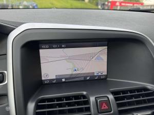 Grey Volvo XC60 2011 in Alytus, with an engine capacity of 2.00 L and mileage of 289 thousand km for 8950 €, photo 14 on AUTOMOTO.COM.LV