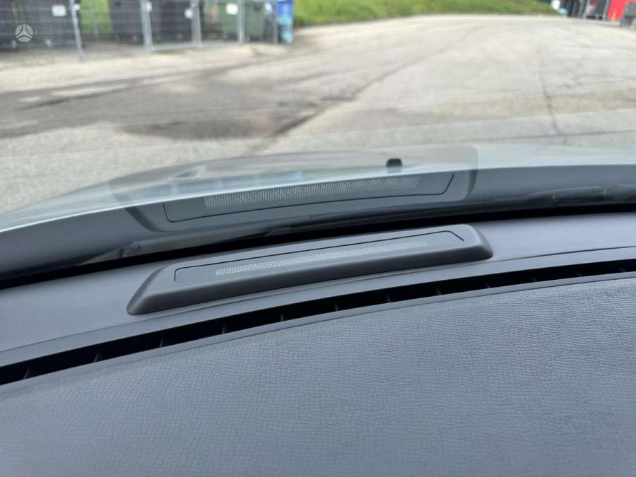 Grey Volvo XC60 2011 in Alytus, with an engine capacity of 2.00 L and mileage of 289 thousand km for 8950 €, photo 27 on AUTOMOTO.COM.LV