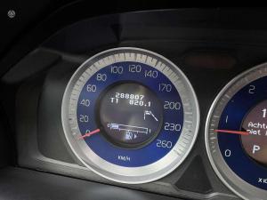 Grey Volvo XC60 2011 in Alytus, with an engine capacity of 2.00 L and mileage of 289 thousand km for 8950 €, photo 42 on AUTOMOTO.COM.LV