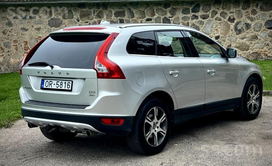 Pelēks Volvo XC60 2011 Tukums, ar dzinēja tilpumu 2.40 L un nobraukumu 290 tūkst. km par 9450 €, foto 6 vietnē AUTOMOTO.COM.LV