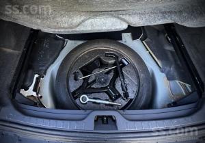 Pelēks Volvo XC60 2011 Tukums, ar dzinēja tilpumu 2.40 L un nobraukumu 290 tūkst. km par 9450 €, foto 13 vietnē AUTOMOTO.COM.LV