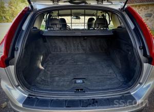 Pelēks Volvo XC60 2011 Tukums, ar dzinēja tilpumu 2.40 L un nobraukumu 290 tūkst. km par 9450 €, foto 14 vietnē AUTOMOTO.COM.LV