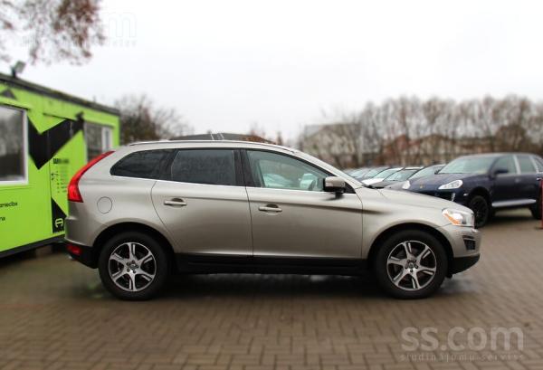 Pelēks Volvo XC60 2011 Rēzekne, ar dzinēja tilpumu 2.40 L un nobraukumu 343 tūkst. km par 7995 €, foto 7 vietnē AUTOMOTO.COM.LV