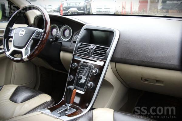 Pelēks Volvo XC60 2011 Rēzekne, ar dzinēja tilpumu 2.40 L un nobraukumu 343 tūkst. km par 7995 €, foto 11 vietnē AUTOMOTO.COM.LV