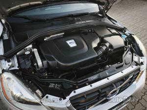 Pelēks Volvo XC60 2011 Tartu, ar dzinēja tilpumu 2.40 L un nobraukumu 368 tūkst. km par 7990 €, foto 9 vietnē AUTOMOTO.COM.LV