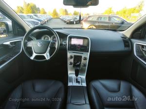 Pelēks Volvo XC60 2011 Tartu, ar dzinēja tilpumu 2.40 L un nobraukumu 368 tūkst. km par 7990 €, foto 11 vietnē AUTOMOTO.COM.LV