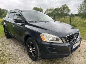 Pelēks Volvo XC60 2011 Rīga, ar dzinēja tilpumu 2.00 L un nobraukumu 258 tūkst. km par 8500 €, foto  vietnē AUTOMOTO.COM.LV