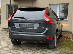 Pelēks Volvo XC60 2011 Rīga, ar dzinēja tilpumu 2.40 L un nobraukumu 0 tūkst. km par 7300 €, foto 4 vietnē AUTOMOTO.COM.LV