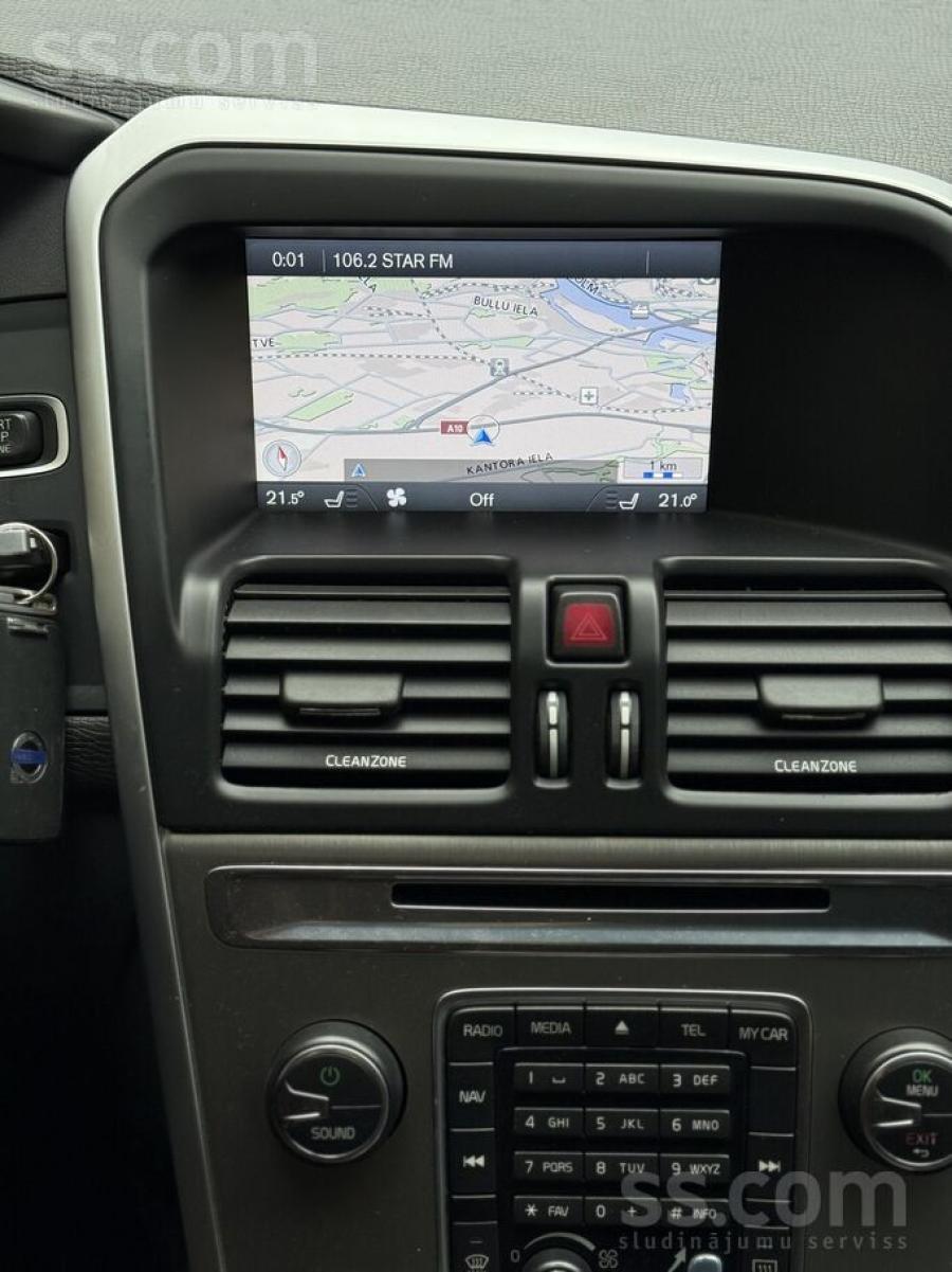 Pelēks Volvo XC60 2011 Rīga, ar dzinēja tilpumu 2.40 L un nobraukumu 0 tūkst. km par 7300 €, foto 6 vietnē AUTOMOTO.COM.LV