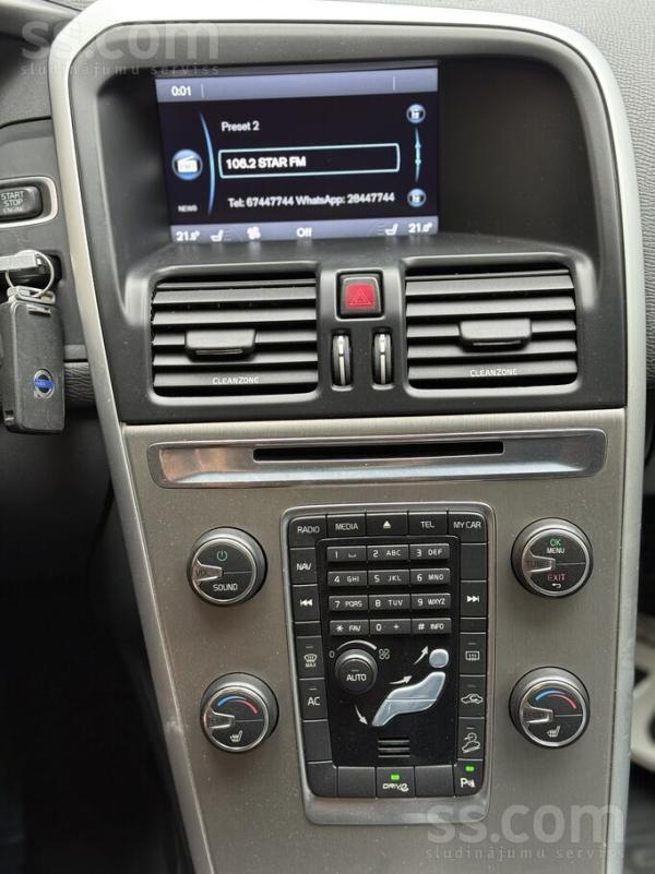 Pelēks Volvo XC60 2011 Rīga, ar dzinēja tilpumu 2.40 L un nobraukumu 0 tūkst. km par 7300 €, foto 8 vietnē AUTOMOTO.COM.LV