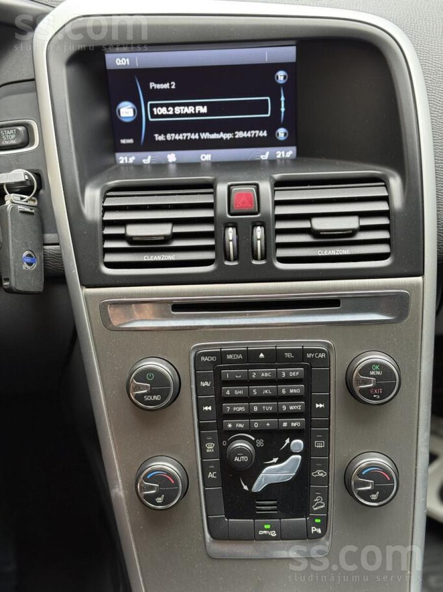 Pelēks Volvo XC60 2011 Rīga, ar dzinēja tilpumu 2.40 L un nobraukumu 0 tūkst. km par 7300 €, foto 8 vietnē AUTOMOTO.COM.LV