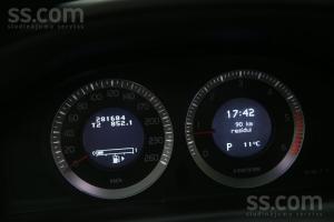 Серый Вольво ХС60 2011 в Рига, объемом двигателя 2.40 л и пробегом 281 тыс. км за 6990 €, фото 24 на AUTOMOTO.COM.LV