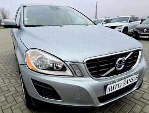 Grey Volvo XC60 2012 in Taurage, with an engine capacity of 1.98 L and mileage of 313 thousand km for 7500 €, photo 11 on AUTOMOTO.COM.LV