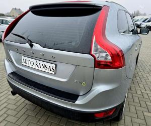 Grey Volvo XC60 2012 in Taurage, with an engine capacity of 1.98 L and mileage of 313 thousand km for 7500 €, photo 12 on AUTOMOTO.COM.LV