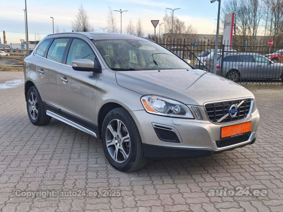 Pelēks Volvo XC60 2012 Tartu, ar dzinēja tilpumu 2.40 L un nobraukumu 193 tūkst. km par 11990 €, foto 5 vietnē AUTOMOTO.COM.LV