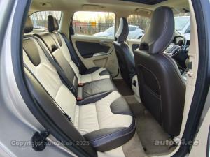 Pelēks Volvo XC60 2012 Tartu, ar dzinēja tilpumu 2.40 L un nobraukumu 193 tūkst. km par 11990 €, foto 7 vietnē AUTOMOTO.COM.LV