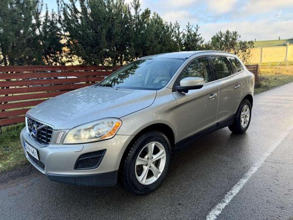 Pelēks Volvo XC60 2012 Kauņa, ar dzinēja tilpumu 2.40 L un nobraukumu 400 tūkst. km par 7900 €, foto 5 vietnē AUTOMOTO.COM.LV