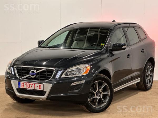 Pelēks Volvo XC60 2012 Jūrmala, ar dzinēja tilpumu 2.00 L un nobraukumu 302 tūkst. km par 10450 €, foto 1 vietnē AUTOMOTO.COM.LV