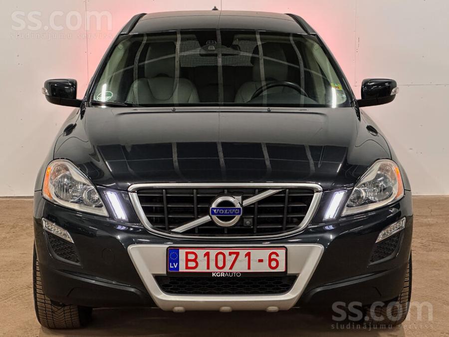 Pelēks Volvo XC60 2012 Jūrmala, ar dzinēja tilpumu 2.00 L un nobraukumu 302 tūkst. km par 10450 €, foto 4 vietnē AUTOMOTO.COM.LV