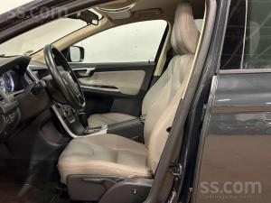 Pelēks Volvo XC60 2012 Jūrmala, ar dzinēja tilpumu 2.00 L un nobraukumu 302 tūkst. km par 10450 €, foto 16 vietnē AUTOMOTO.COM.LV