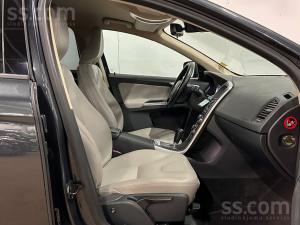 Pelēks Volvo XC60 2012 Jūrmala, ar dzinēja tilpumu 2.00 L un nobraukumu 302 tūkst. km par 10450 €, foto 18 vietnē AUTOMOTO.COM.LV