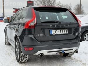 Grey Volvo XC60 2012 in Riga, with an engine capacity of 2.40 L and mileage of 0 thousand km for 10850 €, photo 3 on AUTOMOTO.COM.LV