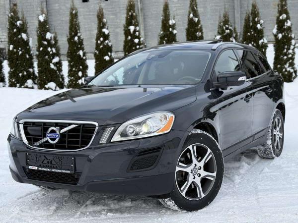Grey Volvo XC60 2012 in Siauliai, with an engine capacity of 2.40 L and mileage of 290 thousand km for 11950 €, photo 2 on AUTOMOTO.COM.LV