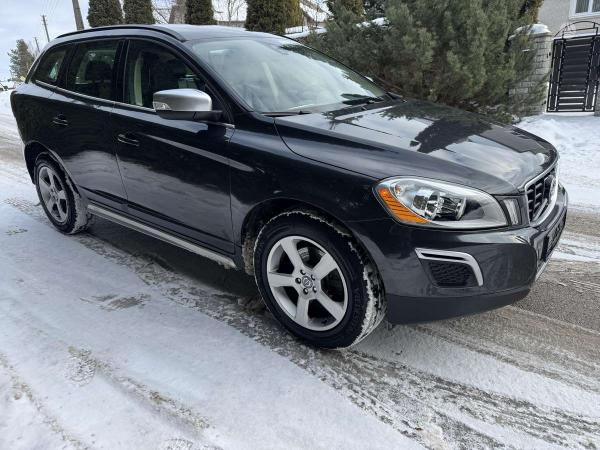 Grey Volvo XC60 2012 in Alytus, with an engine capacity of 2.00 L and mileage of 223 thousand km for 7800 €, photo 10 on AUTOMOTO.COM.LV