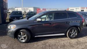 Pelēks Volvo XC60 2012 Marijampole, ar dzinēja tilpumu 2.00 L un nobraukumu 331 tūkst. km par 10490 €, foto 4 vietnē AUTOMOTO.COM.LV