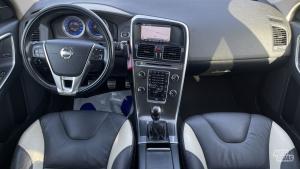 Pelēks Volvo XC60 2012 Marijampole, ar dzinēja tilpumu 2.00 L un nobraukumu 331 tūkst. km par 10490 €, foto 21 vietnē AUTOMOTO.COM.LV