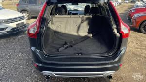Pelēks Volvo XC60 2012 Marijampole, ar dzinēja tilpumu 2.00 L un nobraukumu 331 tūkst. km par 10490 €, foto 27 vietnē AUTOMOTO.COM.LV