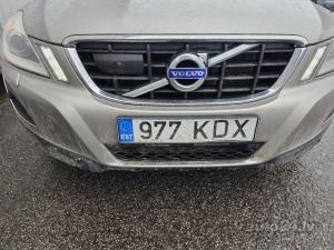 Pelēks Volvo XC60 2012 Tallina, ar dzinēja tilpumu 2.40 L un nobraukumu 336 tūkst. km par 4500 €, foto 5 vietnē AUTOMOTO.COM.LV